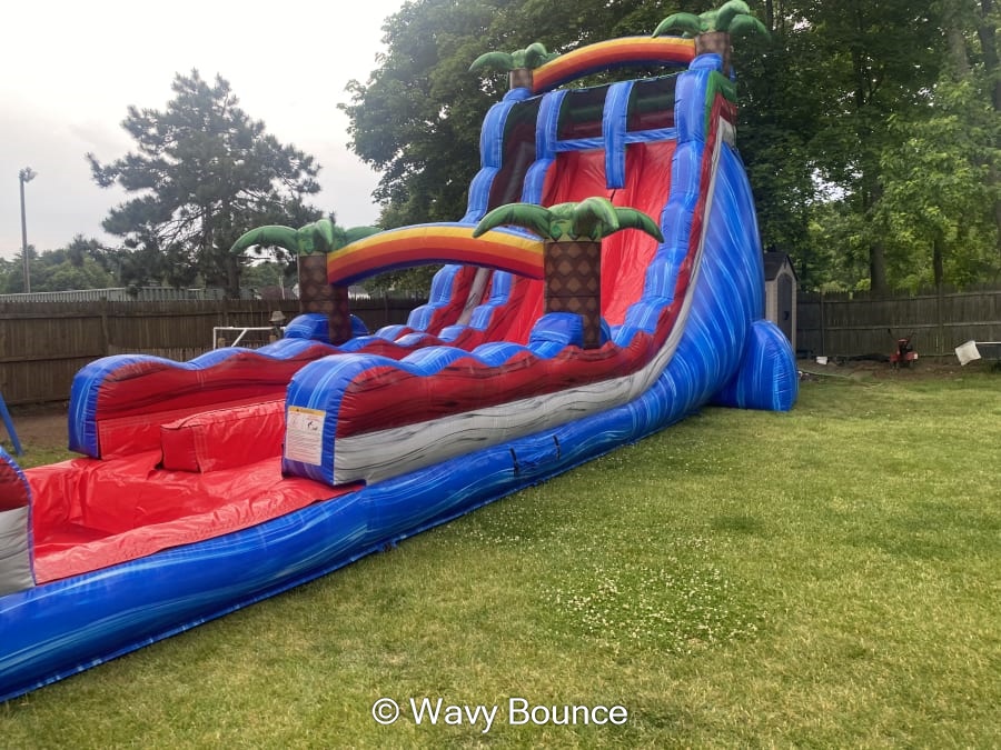 BIG Bahama Momma!!! 😎 🌊 - Wavy Bounce Bouncy House Water Slides ...
